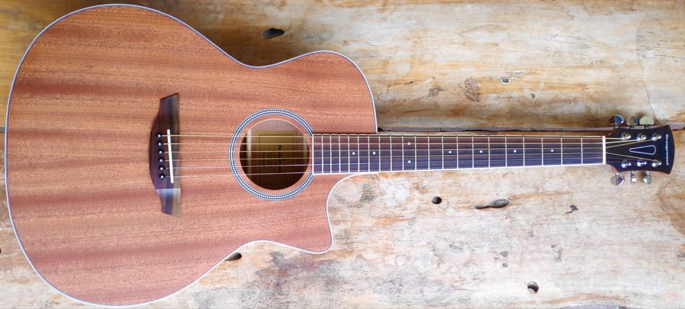 Orangewood Rey Mahogany Acoustic Guitar Review (2020)
