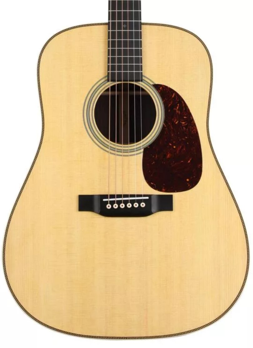 Martin D-28 vs Martin HD-28 - Which is The Better Guitar?